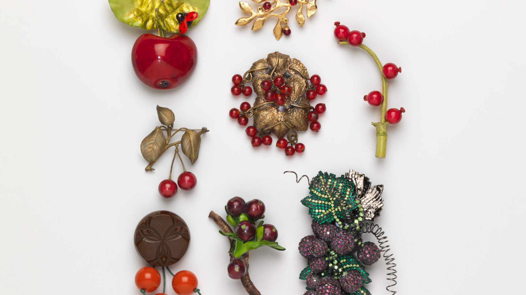 Flora and Fauna Archives - Read My Pins: The Madeleine Albright Collection